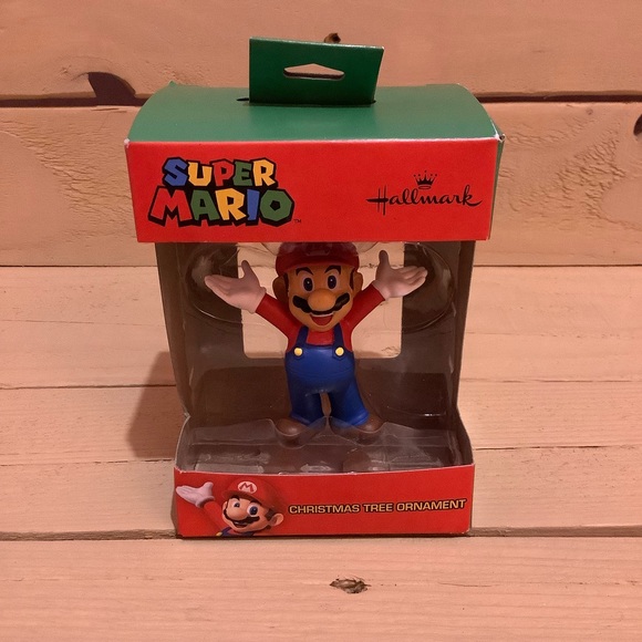 Nintendo | Holiday | Hallmark Super Mario Nintendo Christmas Tree ...